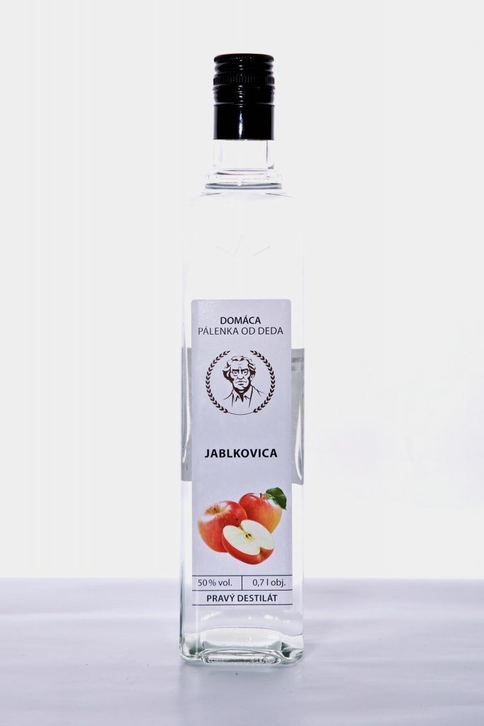 DOMÁCA OD DEDA JABLKOVICA 0,7 L | SAMARIA